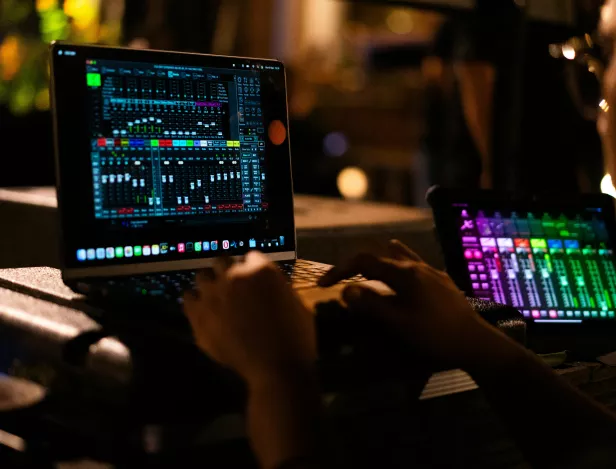 Le BTS Audiovisuel métier du son : Plonge dans l’univers du son avec Studio M - Actualité Paris ...